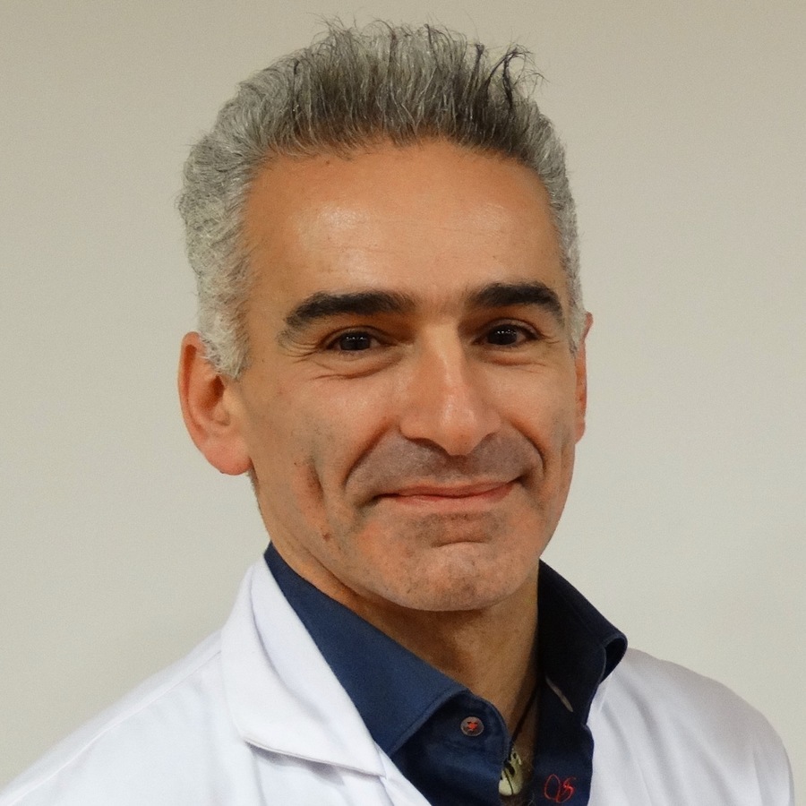 Le Dr Édouard Devaud récupère la Conférence des présidents de CME de CH ...