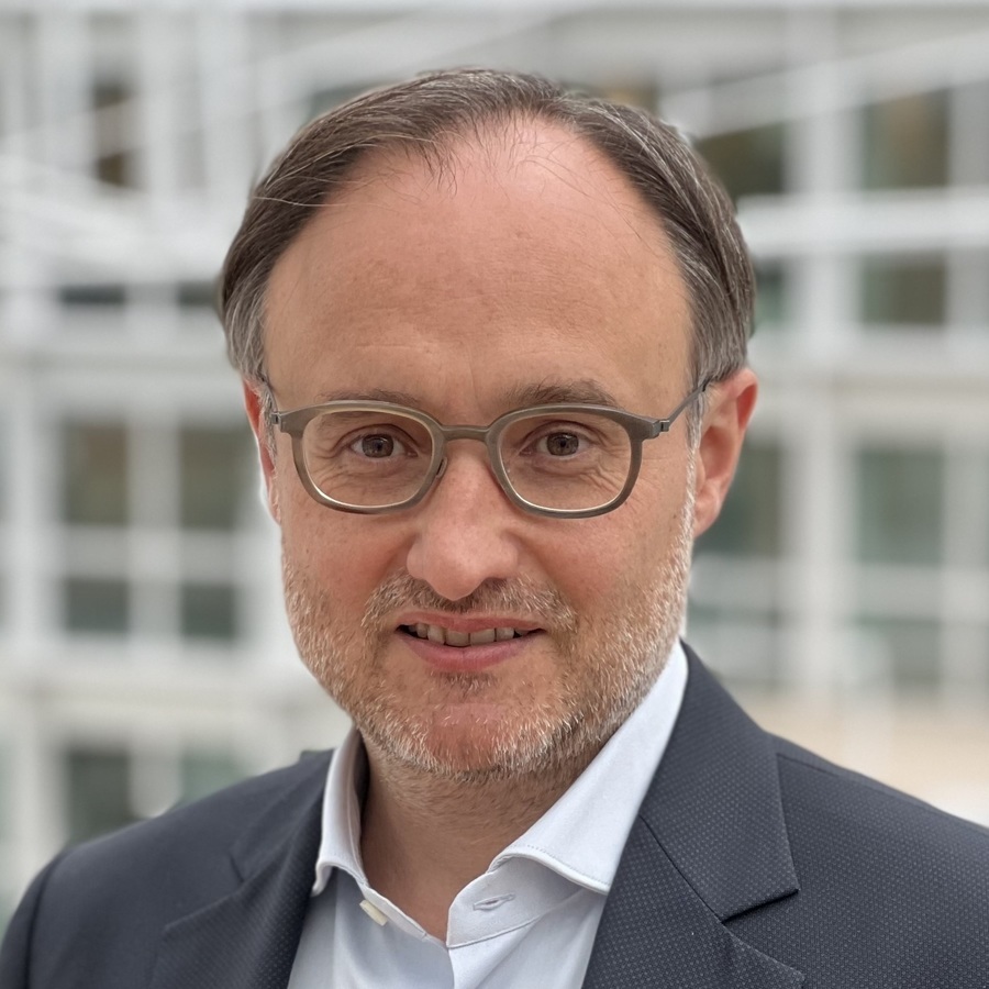 Franck Mouthon conserve la présidence de France biotech • HOSPIMEDIA