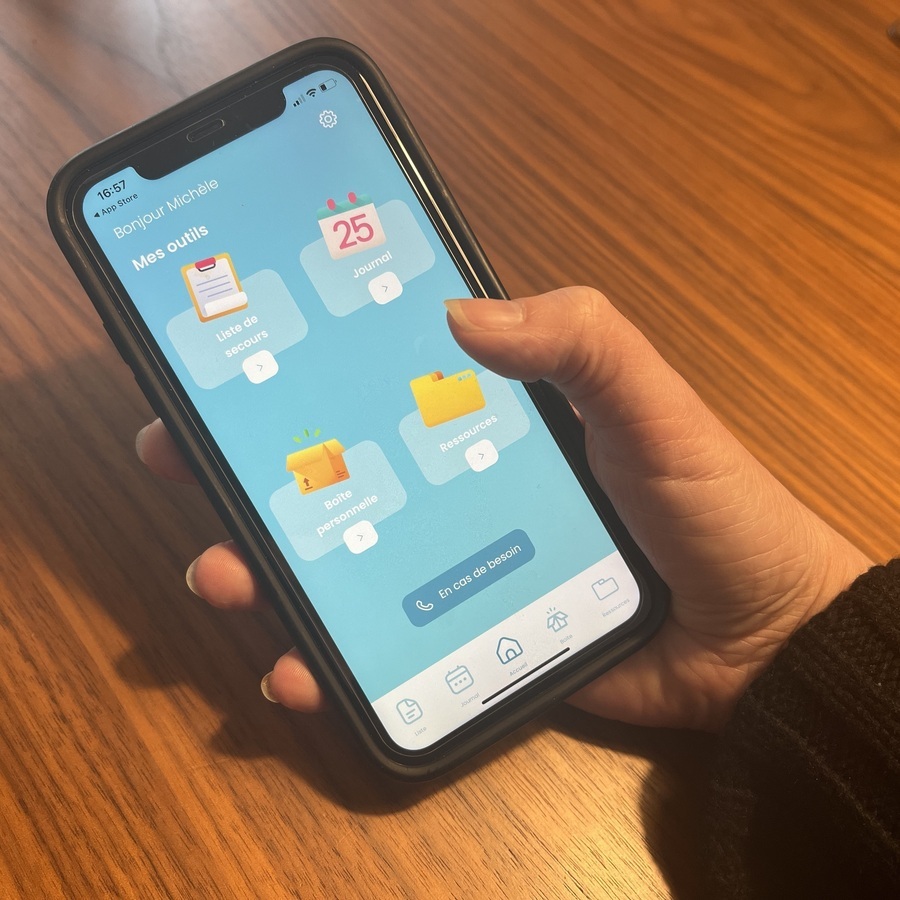 L'application Hop ma liste du CHU d'Angers aide à prévenir la crise ...